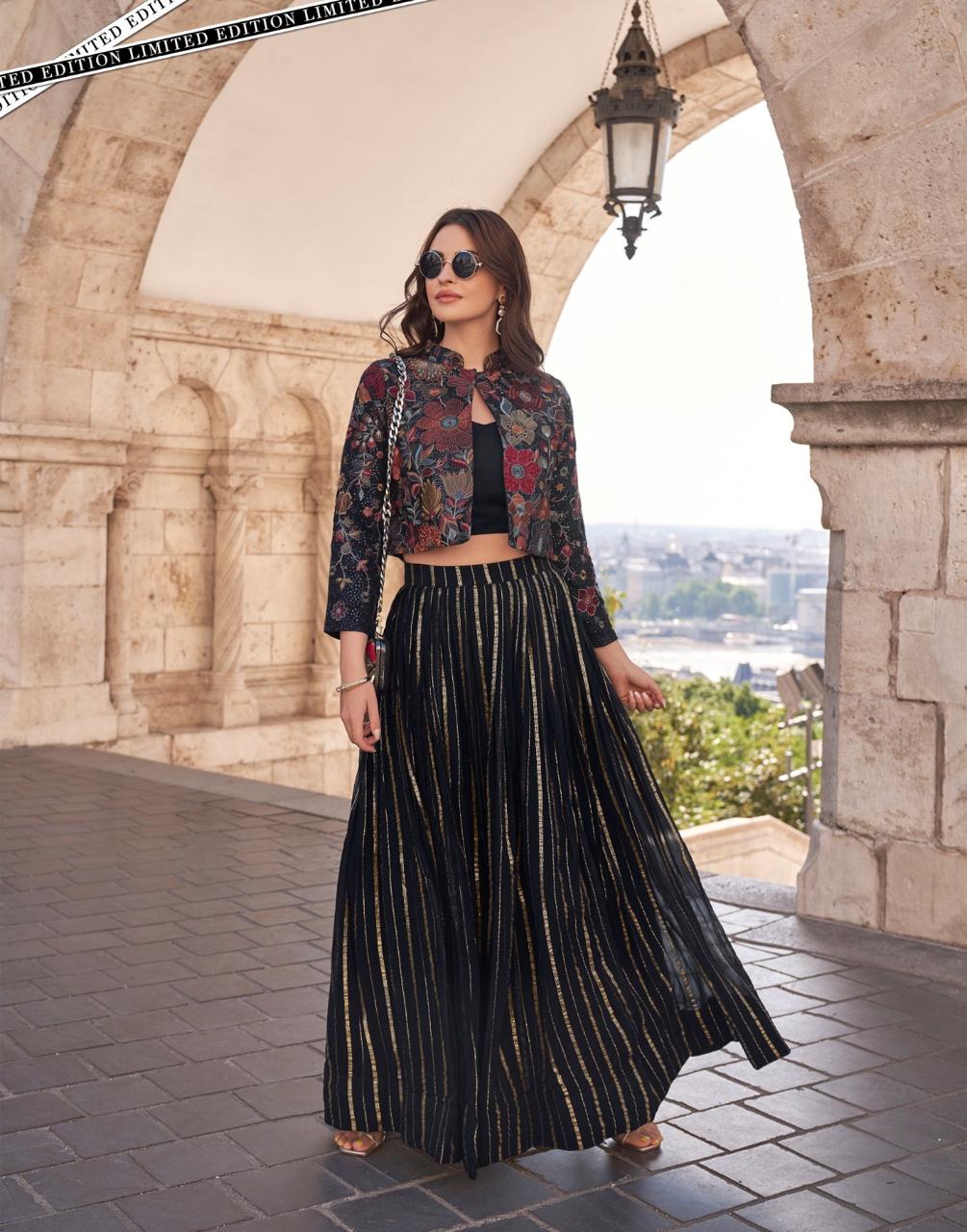 Sayuri Luxe 5581 Designer Indo Western Collection