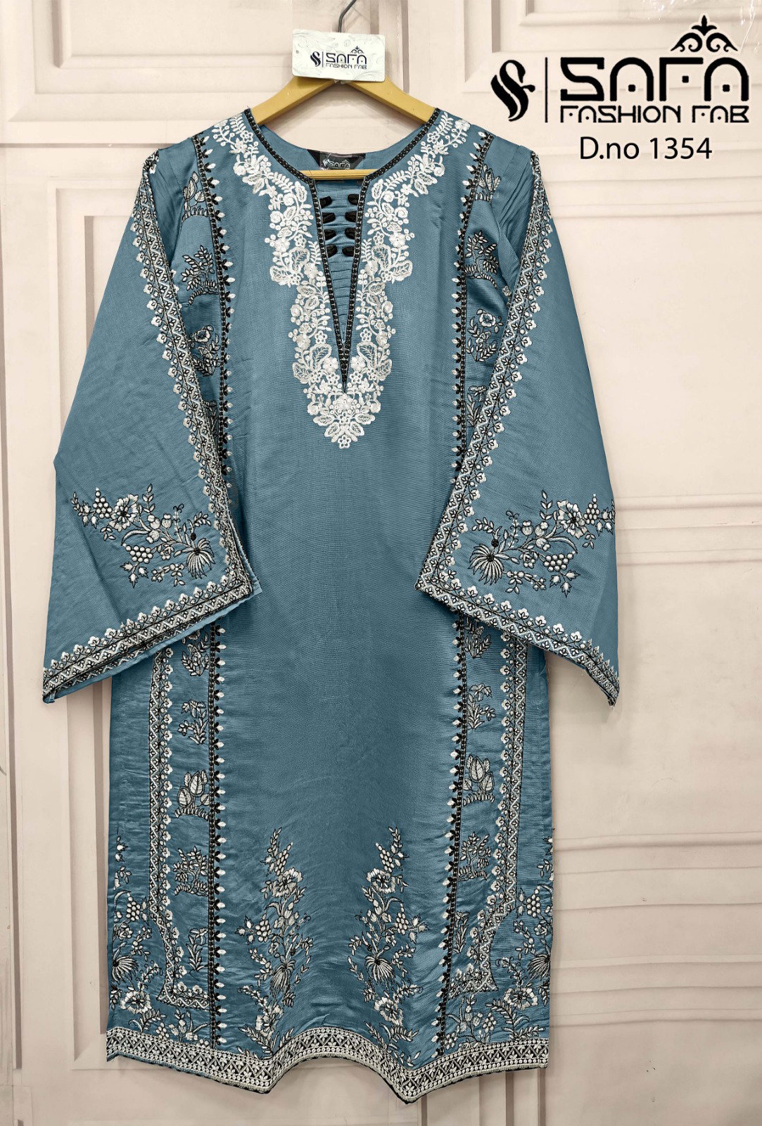 Luxury Pret 1354 Pakistani Readymade Formal Wear Collection | Pakistani ...